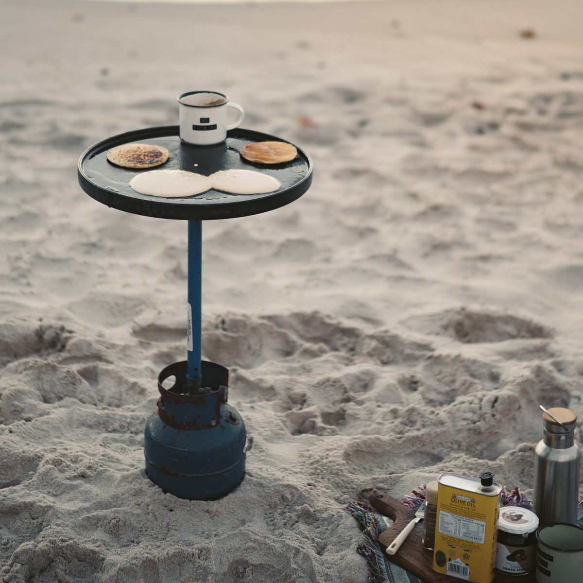 What To Bring When Camping On The Beach? 12 Things Not To Miss | KAMUI